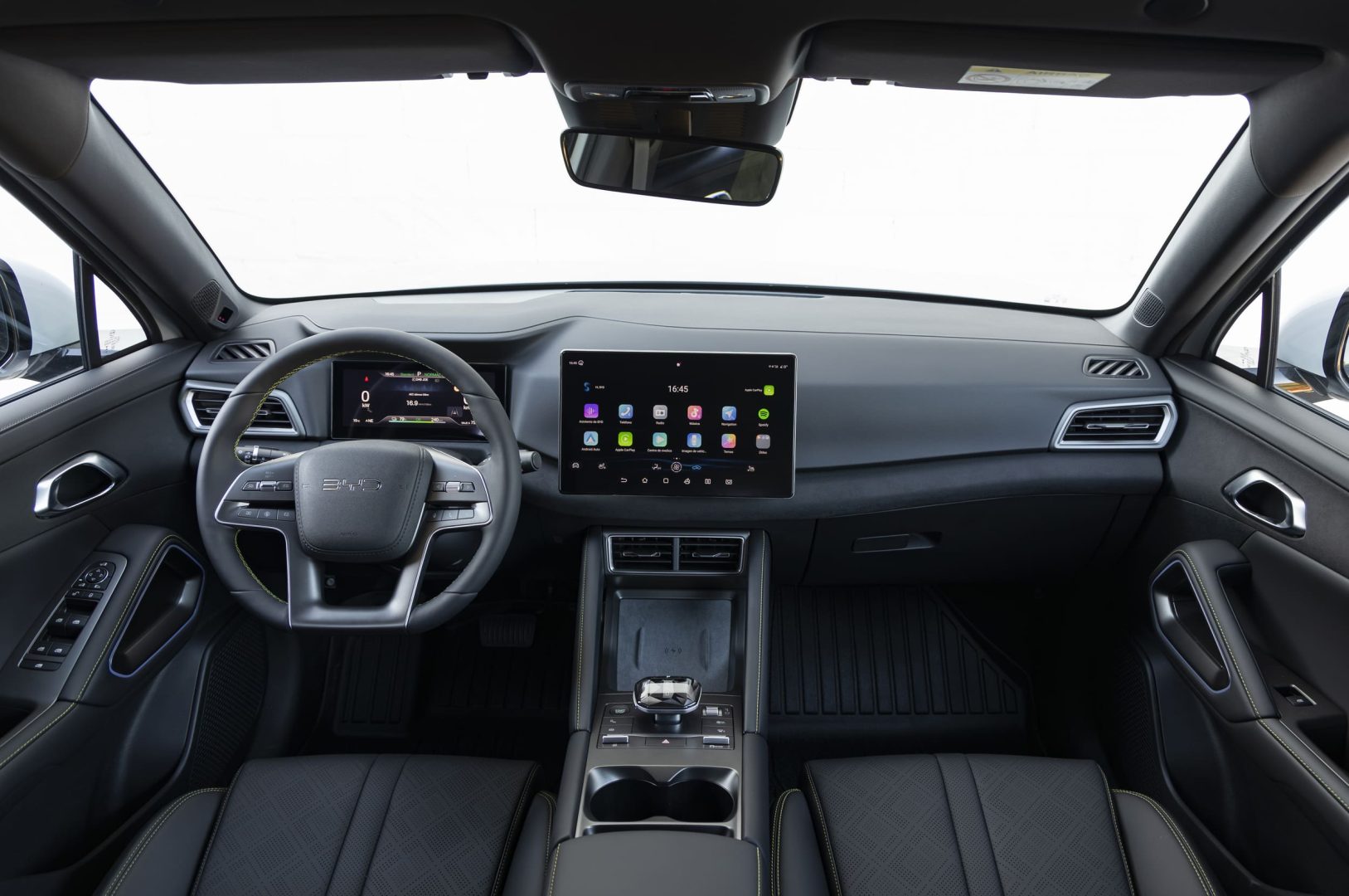 Nuovo BYD Atto 2, prova del city Suv elettrico, pregi, difetti e prezzo