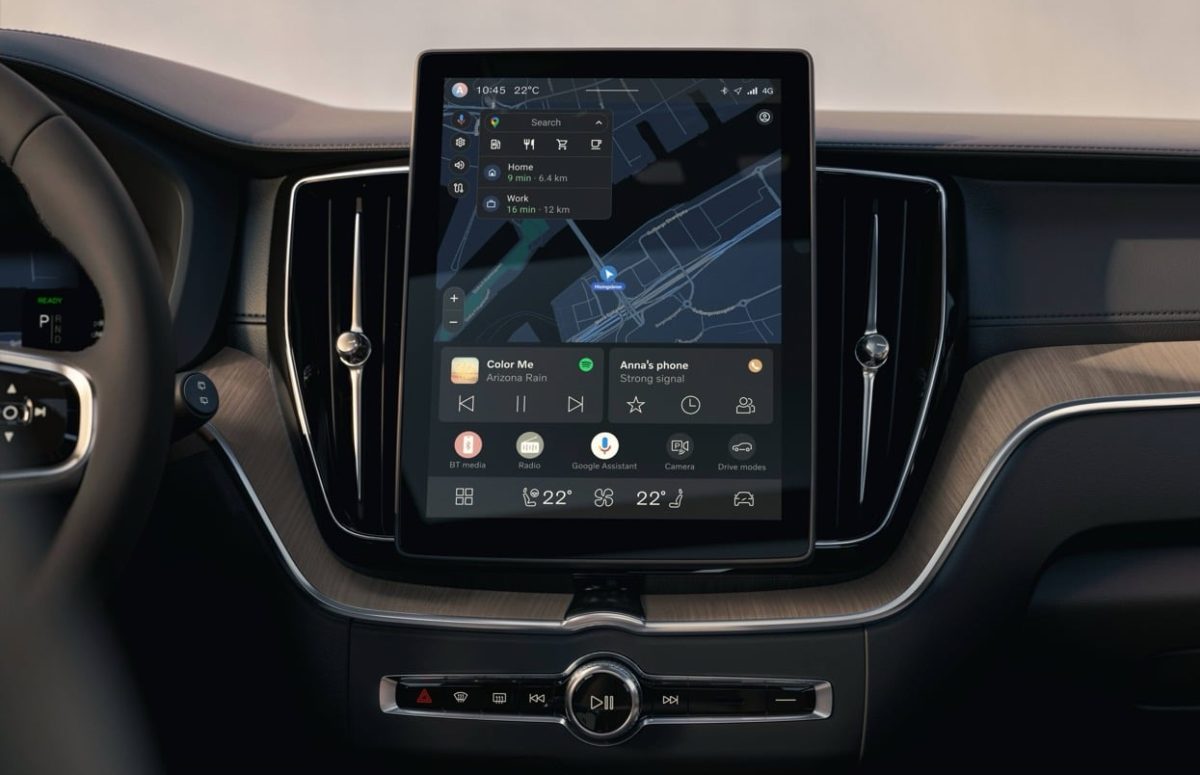 Nuovo Volvo XC60 2025, lusso svedese, innovazione alla guida