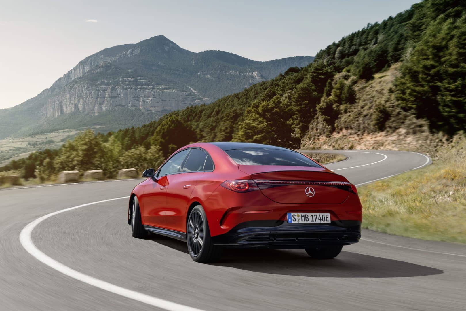 Nuovo Mercedes CLA 2025, prezzi e versioni