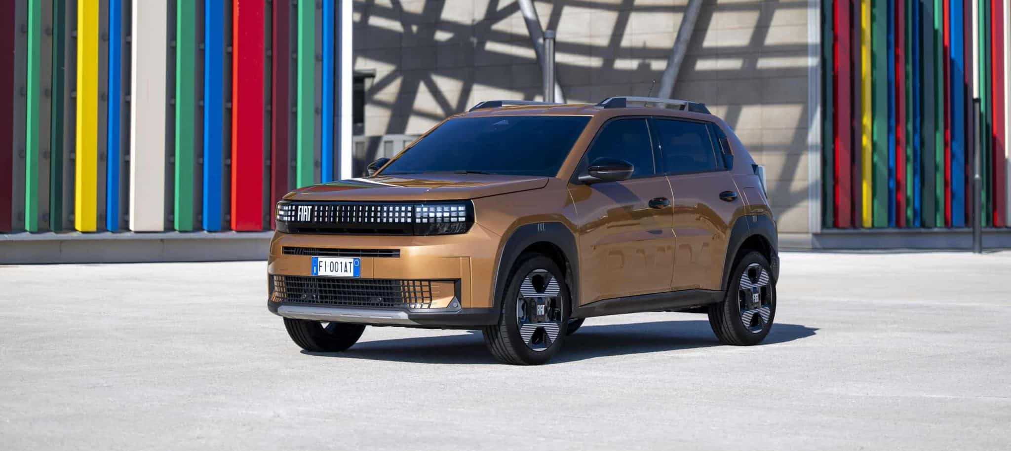 Formidabile Fiat Grande Panda Hybrid 2025, prezzi e informazioni