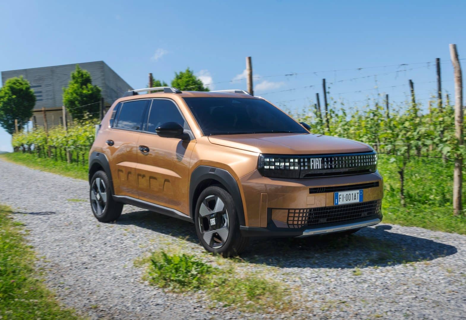 Inarrestabile Fiat Grande Panda Hybrid 2025, prova su strada