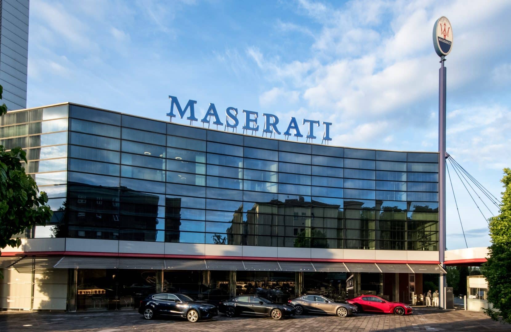 Maserati al bivio della vendita? Stellantis nega