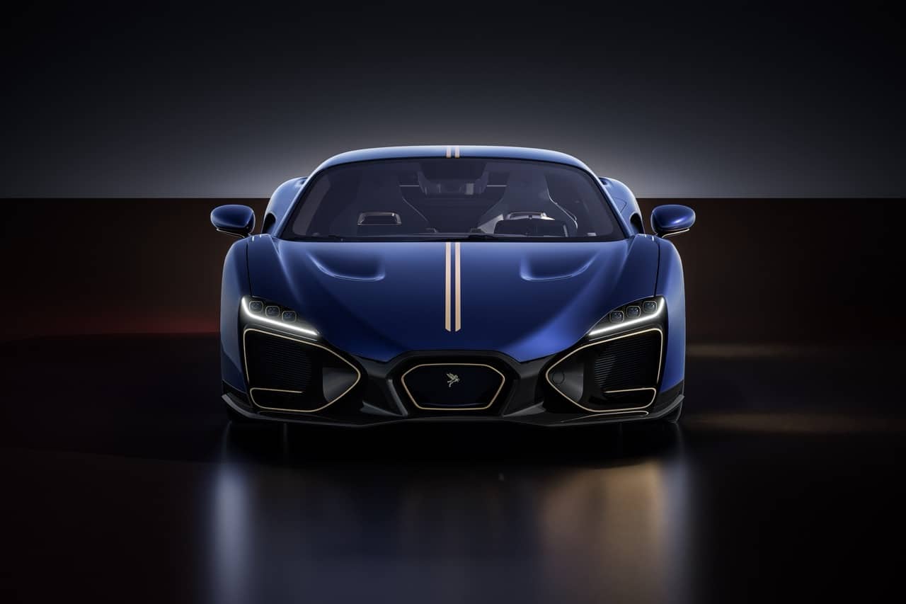 Vittori, esclusiva hypercar ibrida disegnata da Pininfarina