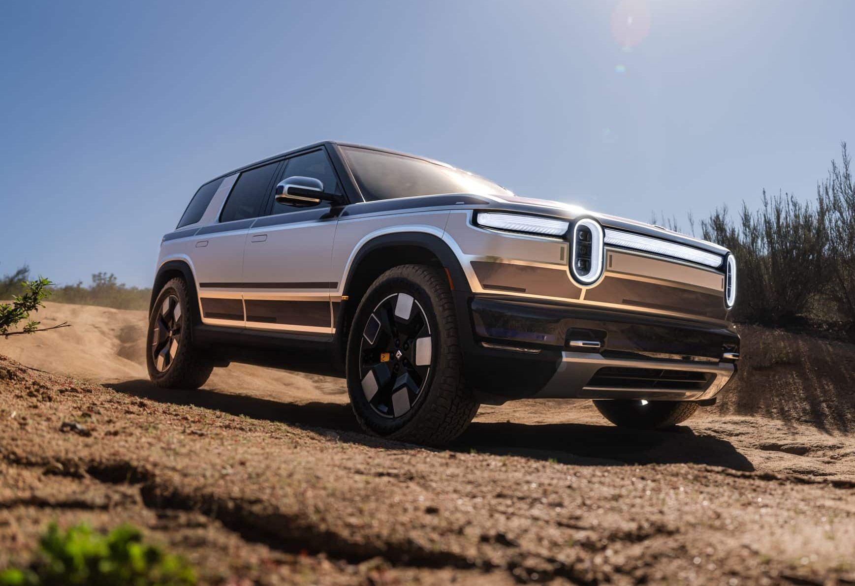 Rivian R2 sfida a Tesla con 650 cavalli e un prezzo speciale