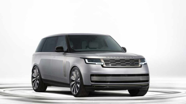 Range Rover SV Ultra 2026, il nuovo standard del lusso